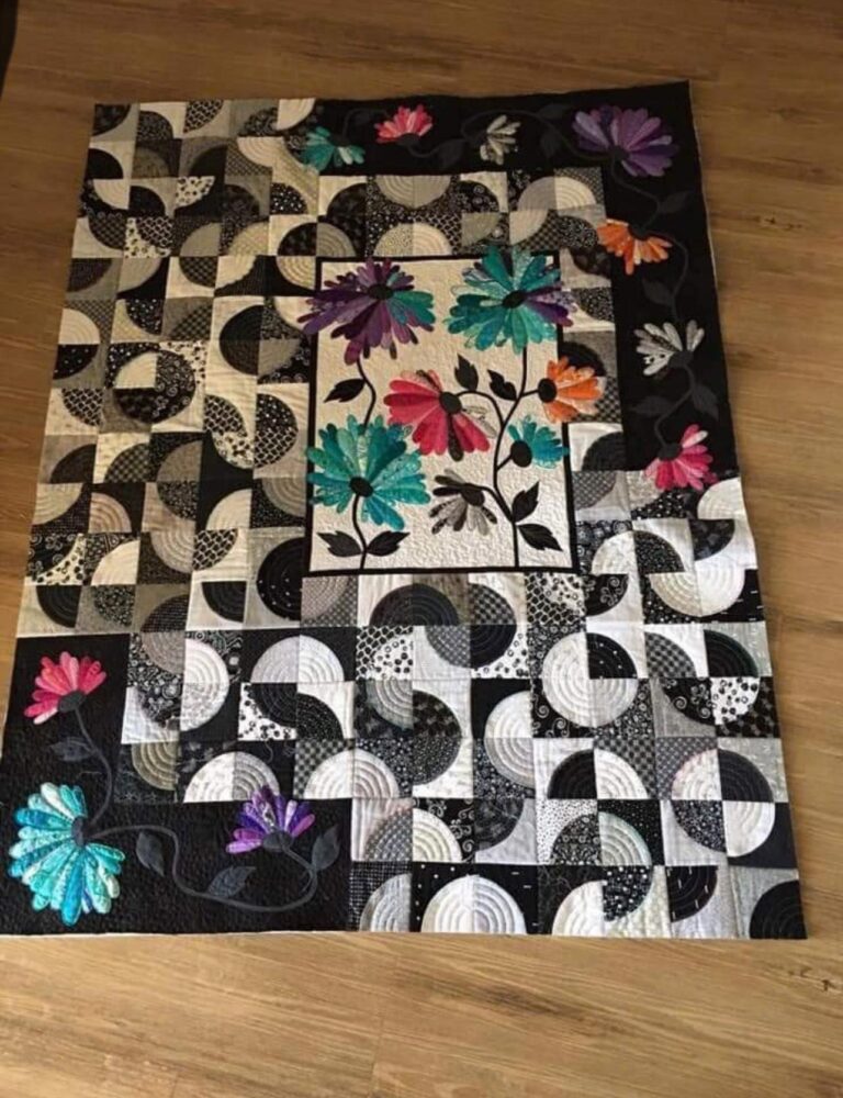 Echo Bloom (Printed Edition) - Easy Quilt Pattern